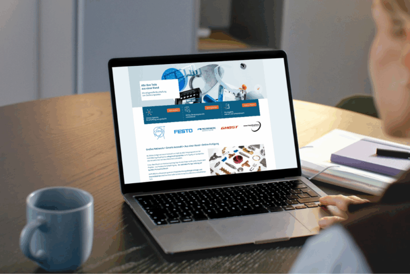 Contract manufacturing vs. online manufacturing: A direct comparison